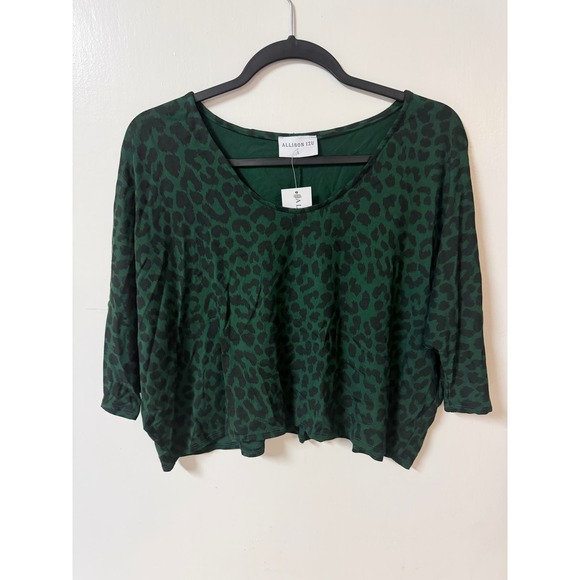 Allison Izu | Tops | Nwt Allison Izu Cropped Tee Le Felin L 121 | Poshmark